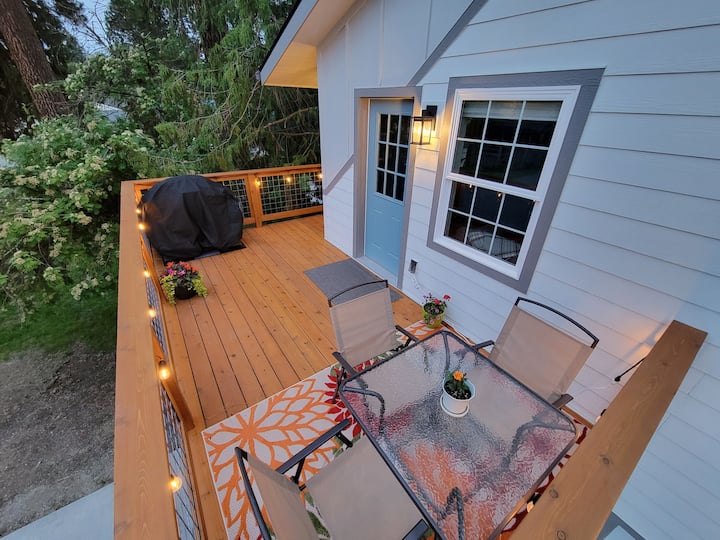 Downtown Cda Treetop Loft - Coeur d'Alene, ID