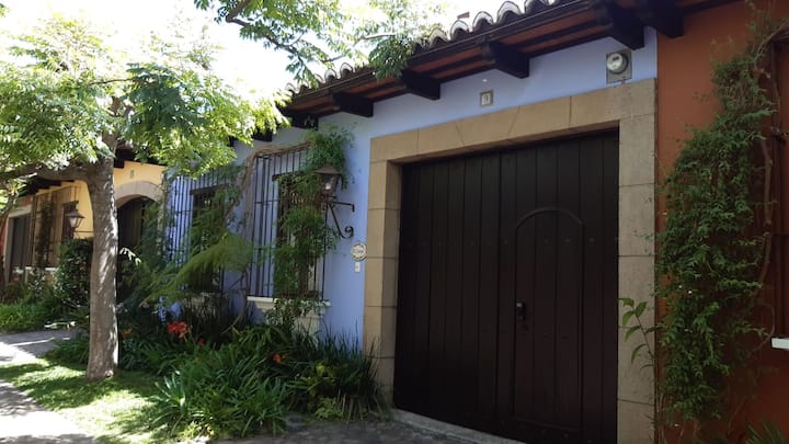 Cozy Town Home In Antigua Guatemala - Antigua Guatemala, Guatemala