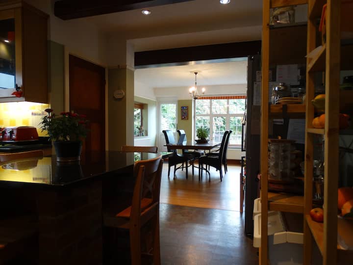 Single Bedroom. 20mn From Central London. - ブロムリー