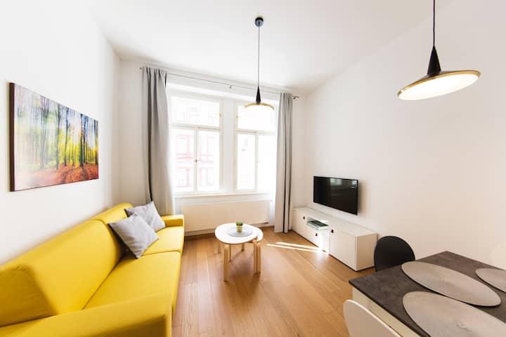 New Apartment Close To The Centre With Two Rooms - Prague