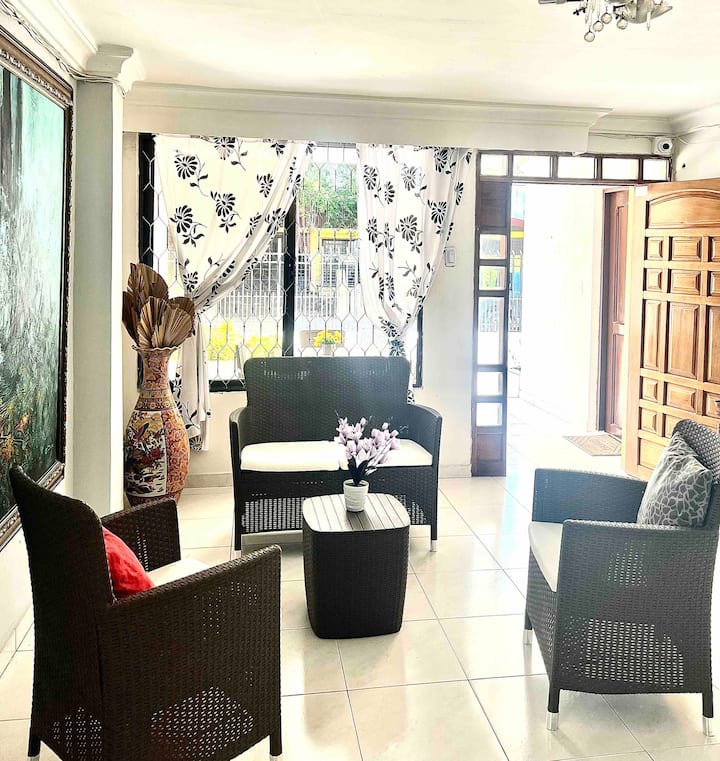 Private Room Hostal Casa Aldana - Cartagena