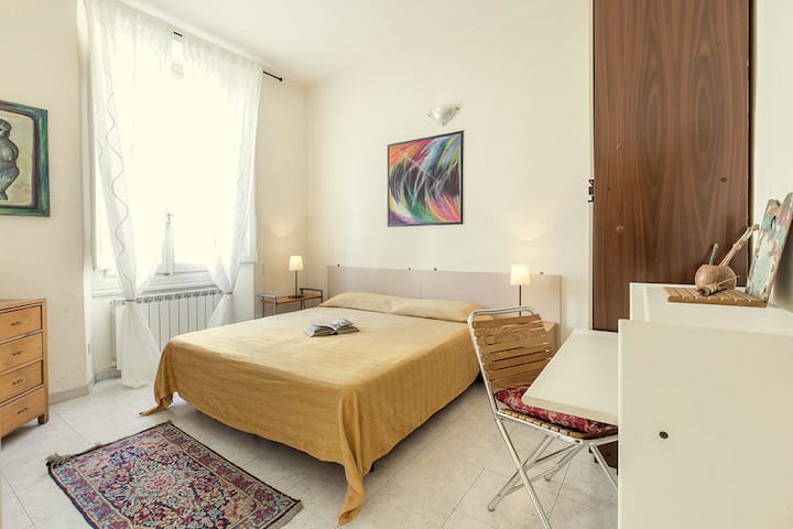 Painter Home - Florence