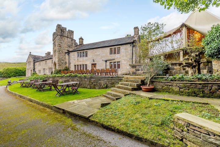 The Old Farmstead At Upper House Estate - Castleton