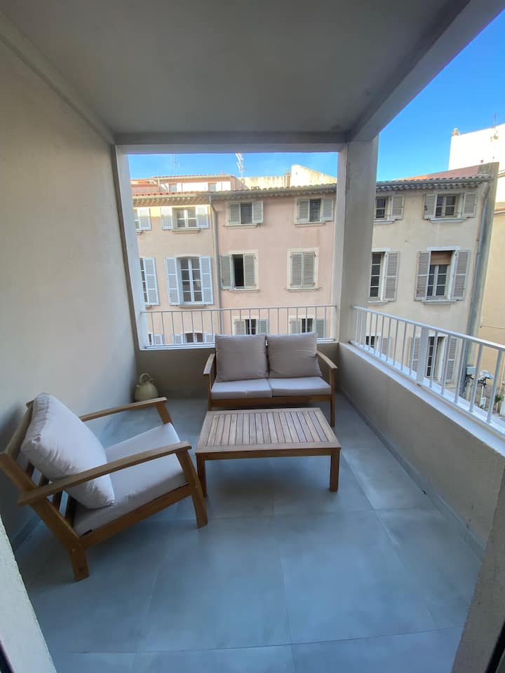 Sympathique Appartement à Deux Pas Du Port - Tolone