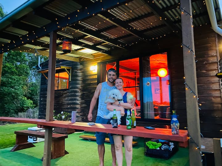 Pet Friendly Timber Gym Cabin - Mapleton