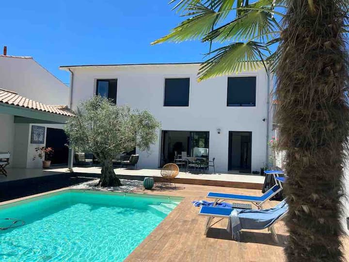 Superbe Villa Avec Piscine Proche Plage - La Rochelle