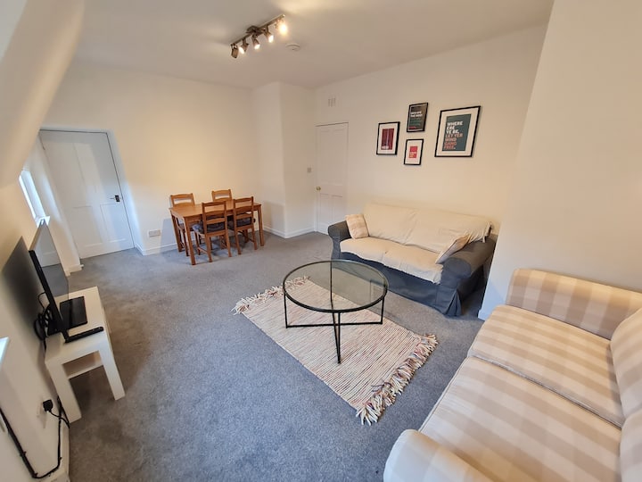 1 Bdrm Apartment, In Historic Grassmarket, Eh1 - Edinburgh