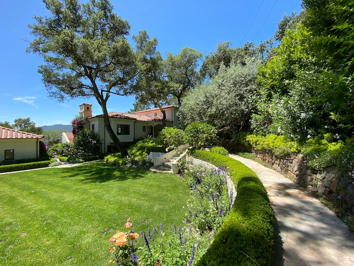 Idyllic Retreat With View - Fairfax, CA