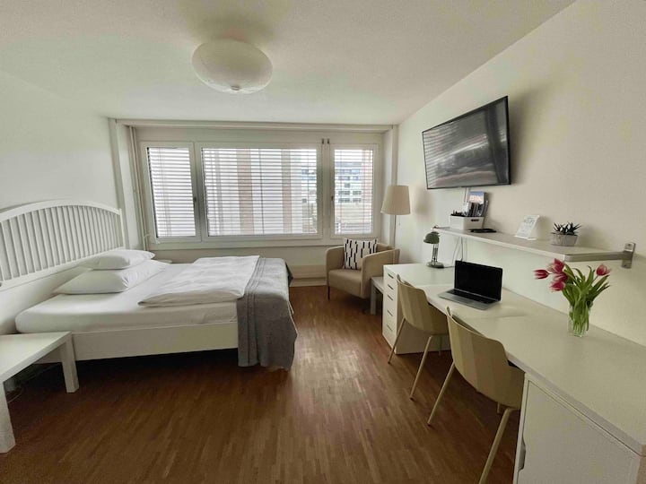 Stadt Zürich 4203 Studio Nähe Albisriederplatz - Zurich