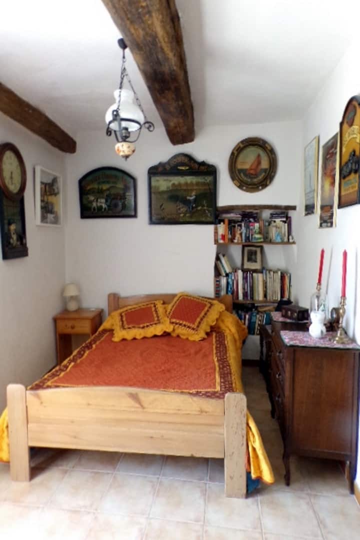 T2 39m² Zwembad Jacuzi - Quinson