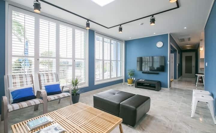 방2+욕실2 하와이풍 독채 : Casa블루 - Jeju-si