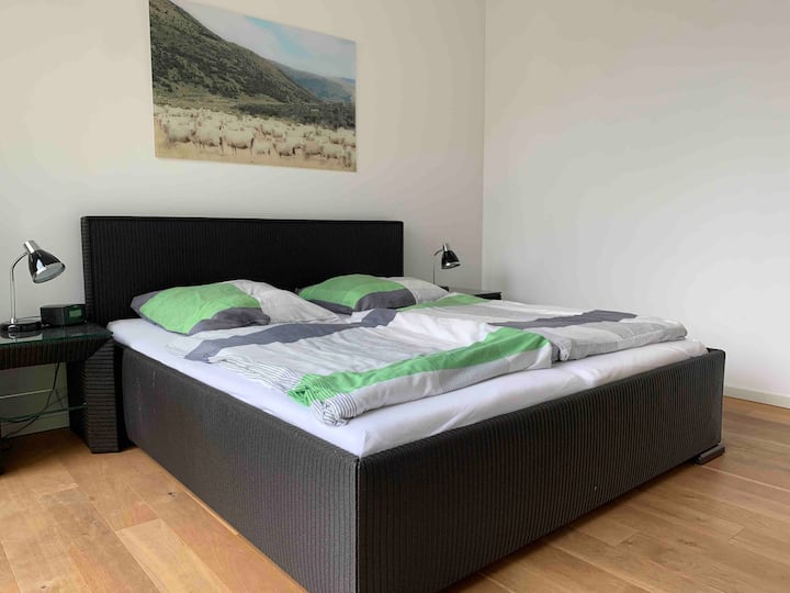L41-neben Motel One - Luxury Apartment - Stuttgart
