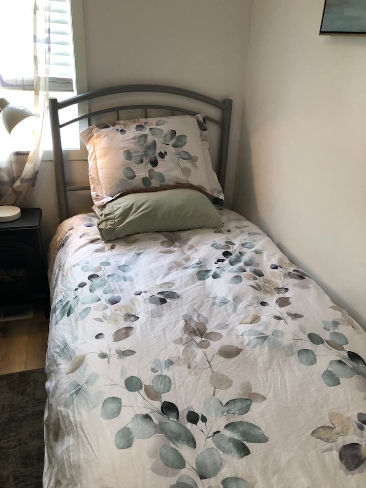 ~My Lily Pad~ Close To Ashland! - Phoenix, OR