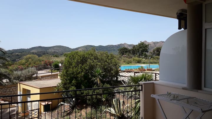 Bilocale  Con Piscine A Capoliveri (Li) - Capoliveri