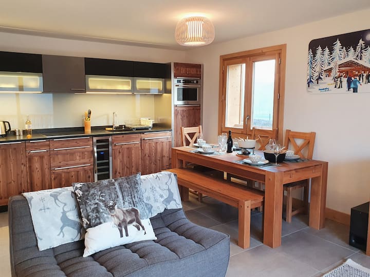 2 Bedroom Apartment, Next To Ski Lift, 2 Bathrooms - Flaine