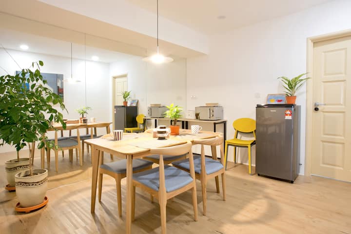 16 Gurney|spacious Boutique House @ Prime Location - Batu Ferringhi