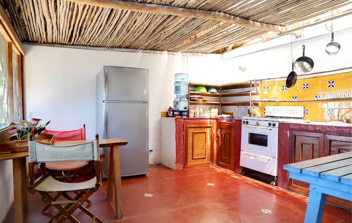 Double Room Near Tikal And Flores, Private Beach - Guatemala