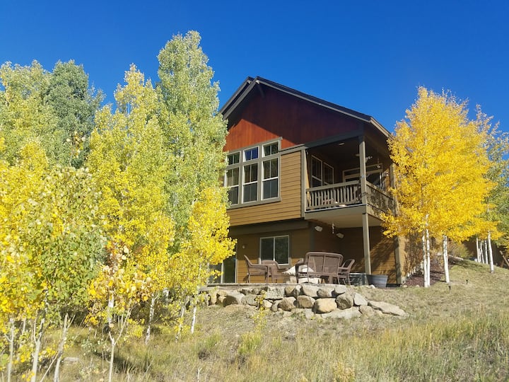 Golf, Hike, Family Relaxation! Rocky Mtn Retreat! - Granby, CO