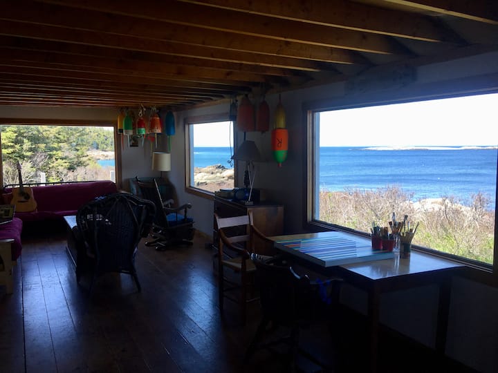 Beach Cottage At Matinicus Island Right On Ocean - Vinalhaven
