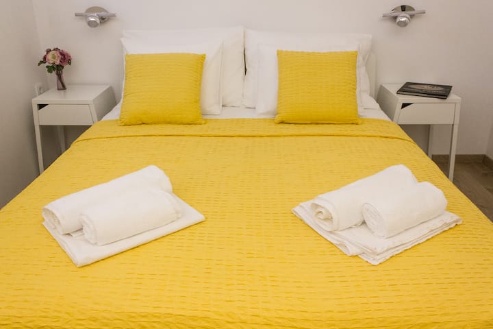 Apartment Near Beach ŽNjan #1 - Split