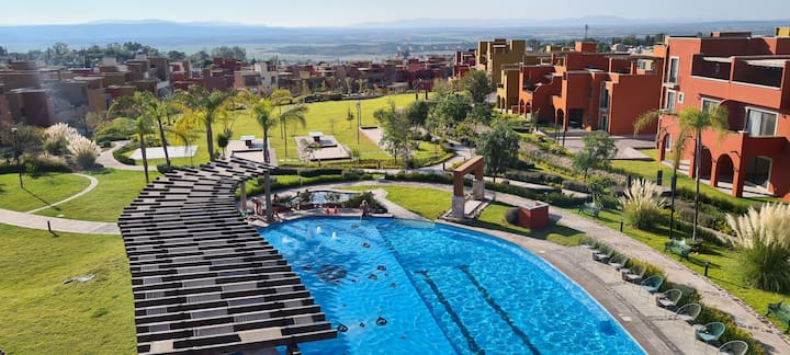 Depto Con Terraza Y Asador Privado, Alberca Y Más - San Miguel de Allende