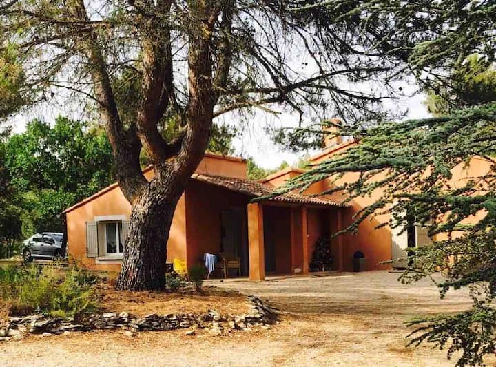 Maison De Famille A Roussillon - Roussillon