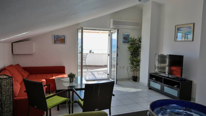 Apartment Ii - 2nd Floor With Beautiful View - Novi Vinodolski
