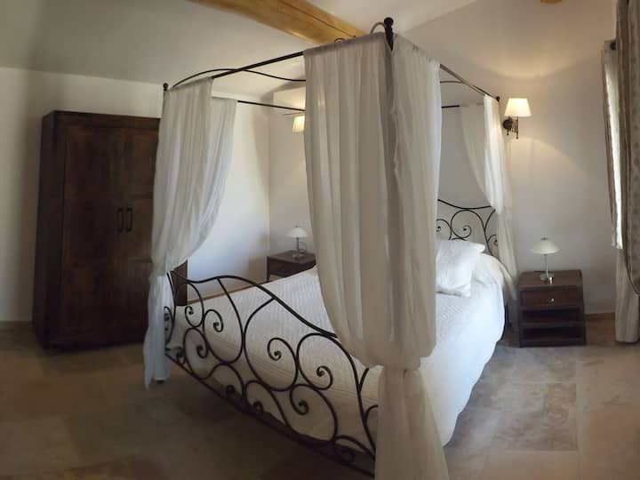 Suite Confort - Fontaine-de-Vaucluse