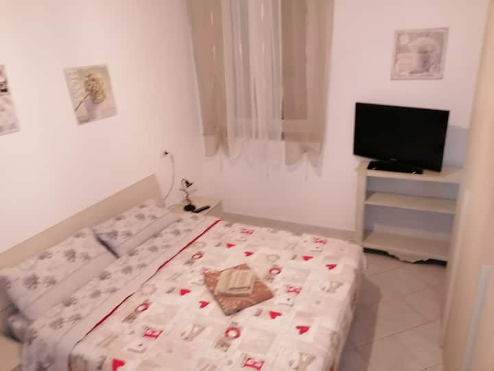 Piccolo E Accogliente Nel Cuore Di Piombino - Piombino