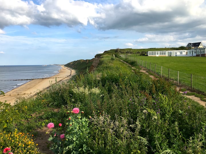 Mundesley Beach Chalet With Stunning Sea Views - Mundesley