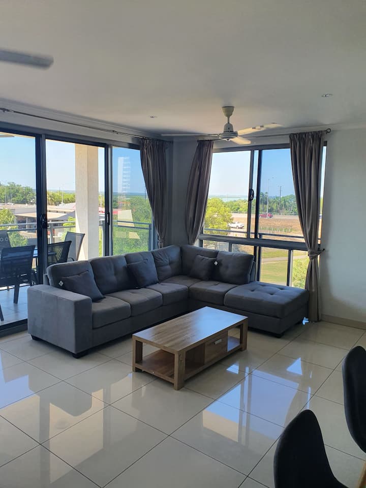Private Room In City Apartment - Darwin