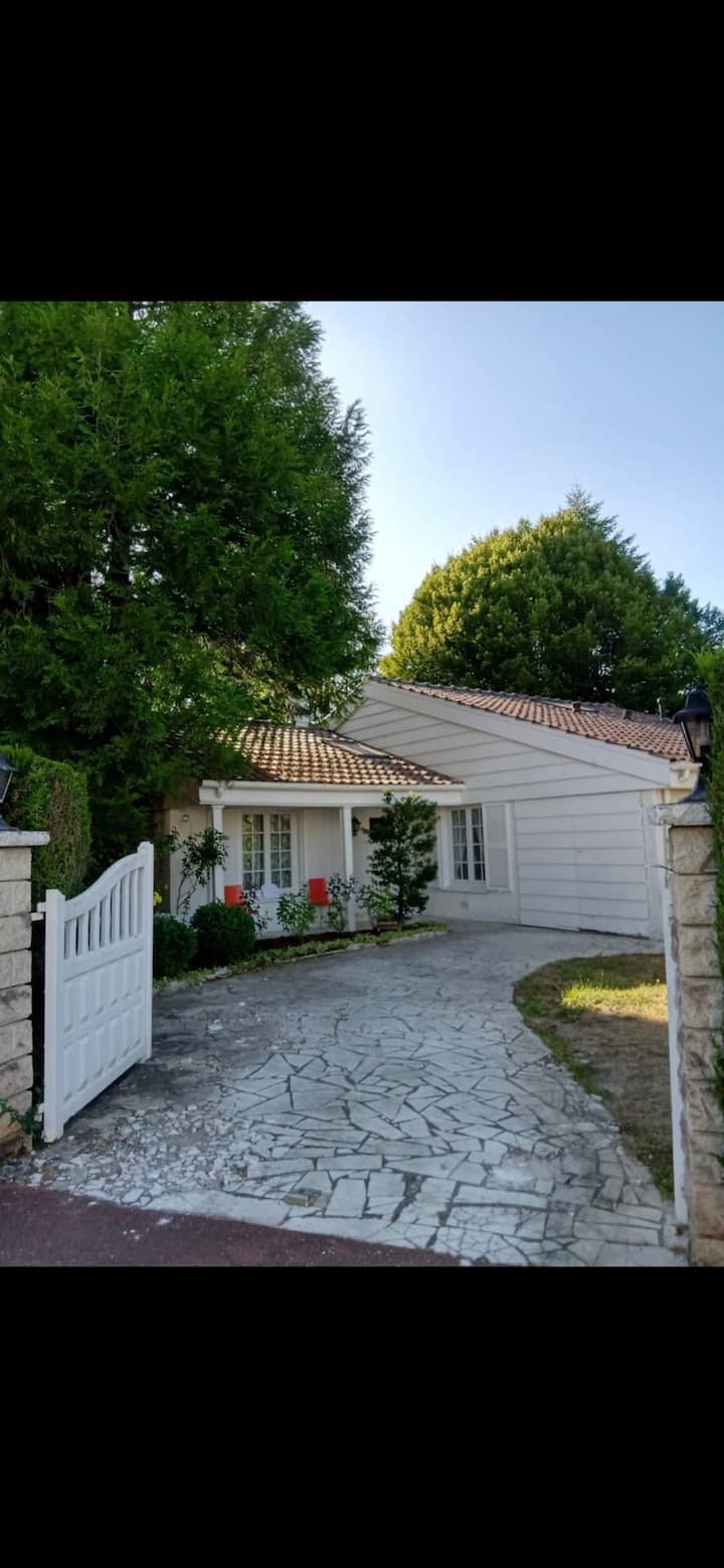 Chambres Dans Une Jolie Villa - Rambouillet