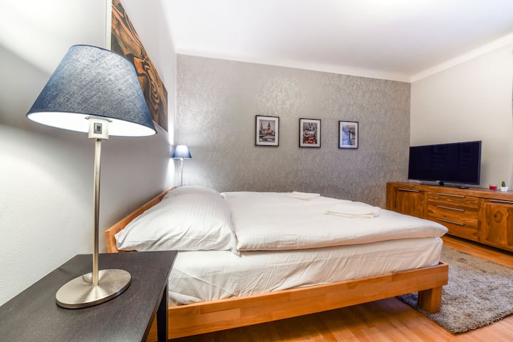 Charming And Quiet Studio - Ideal Choice For Two - Prag