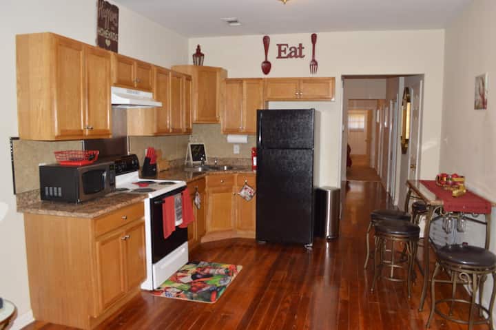 Livin Easy In The Big Easy *Sleeps 6* - Metairie, LA