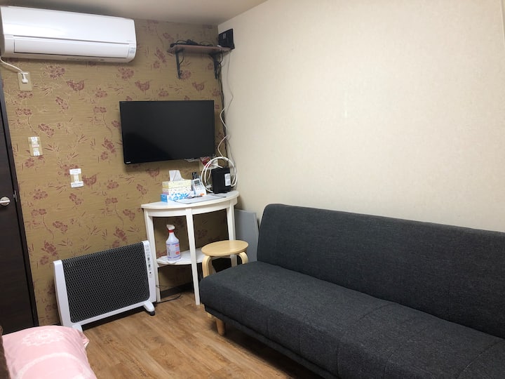 天下茶屋駅前！1f 徒歩1分。難波までスグ　関西空港直！ - Japan