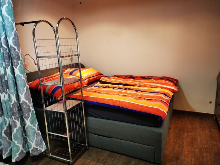 Zentrale, Ruhige, Gemütliche Wohnung Top 2 - Graz