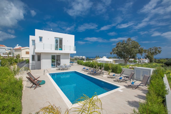 Villa Davina, Brand New,modern 5bdr Protaras Villa - Ayia Napa