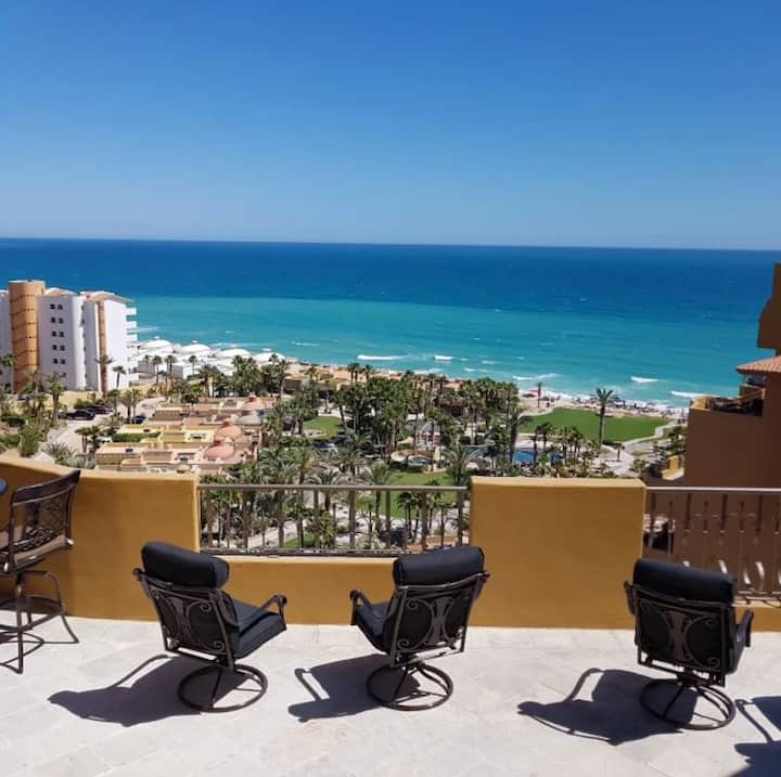 2-story Premium Penthouse Sandy Beach-front Condo - Puerto Peñasco