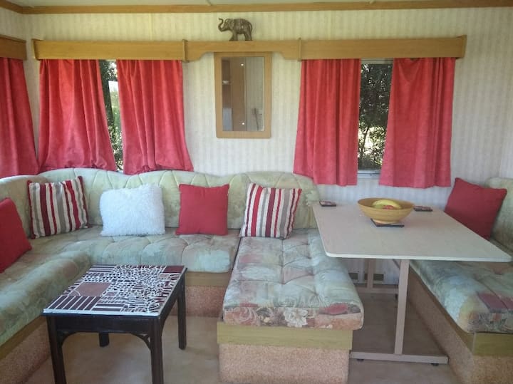 Peaceful Mobile Home With Pool - Haute-Vienne