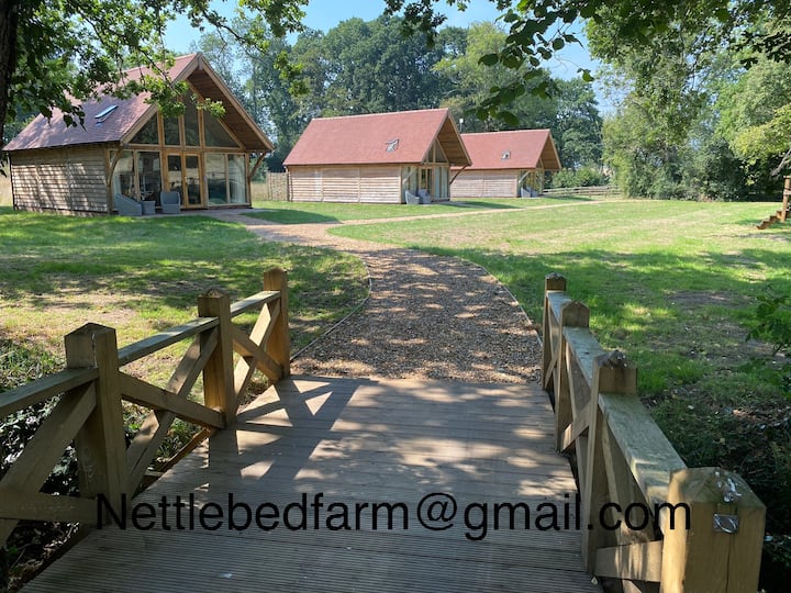 Nettlebed Farm Holiday Lets, Barn1 of 3 - Barns for Rent in Durley ...