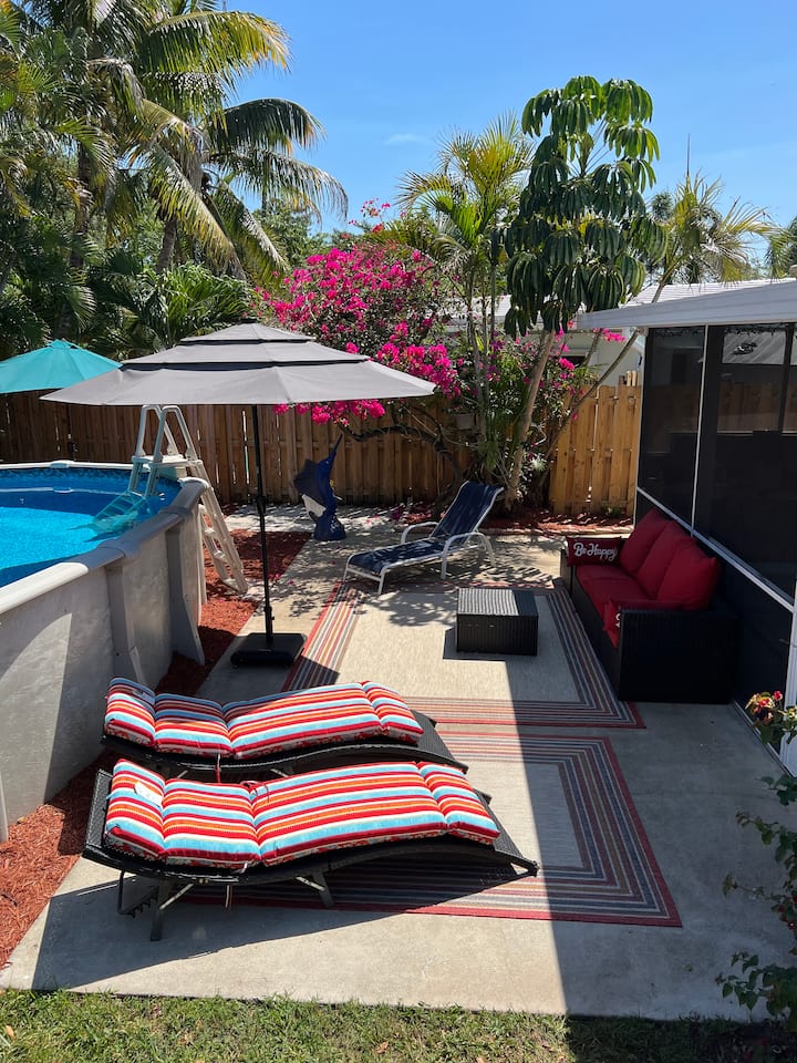 Deerfield Place.3 Bedroom Home Pool Walk To Beach - Deerfield Beach, FL