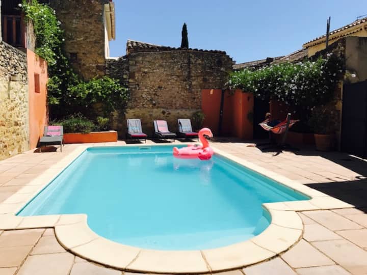Maison Cruzy, Luxury Spacious Property With Pool - Francia