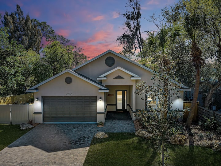 Quiet And Relaxing - Sarasota, FL