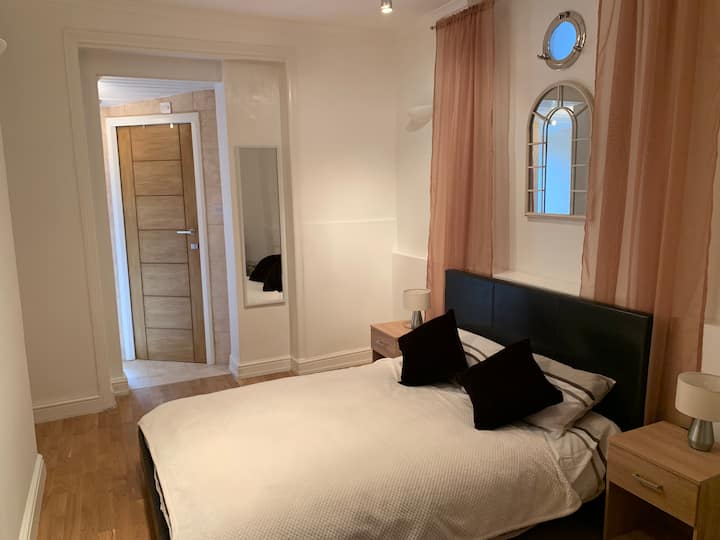 Modern Apartment In Twickenham Highstreet - Twickenham