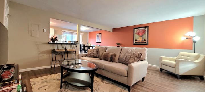 C: 2 Br Townhouse With Workspaces - Beaverton, OR