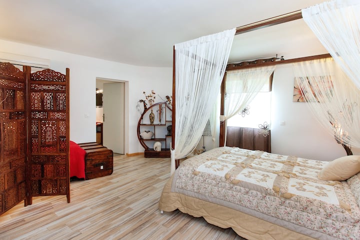 Chambre Roussillette Zen Avec Spa Privée - Castelnaudary