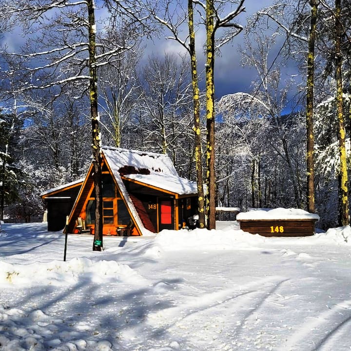 Original A-frame/sauna/quiet Oasis - Hunter Mountain, NY