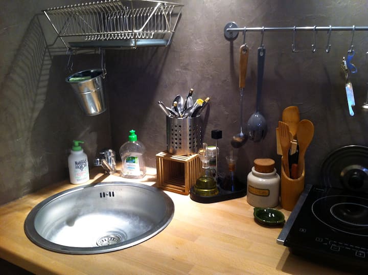 Mini Maison Dans Les Pentes De La Croix-rousse - Lyon