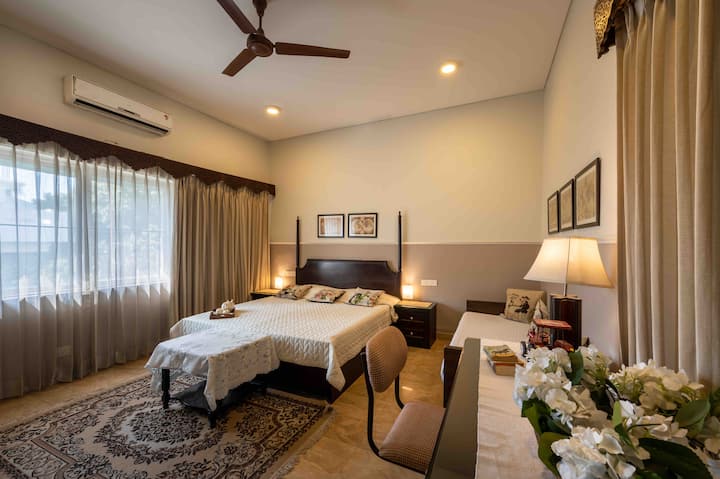 Berry House Your Home Away From Home!101 - Dehradun