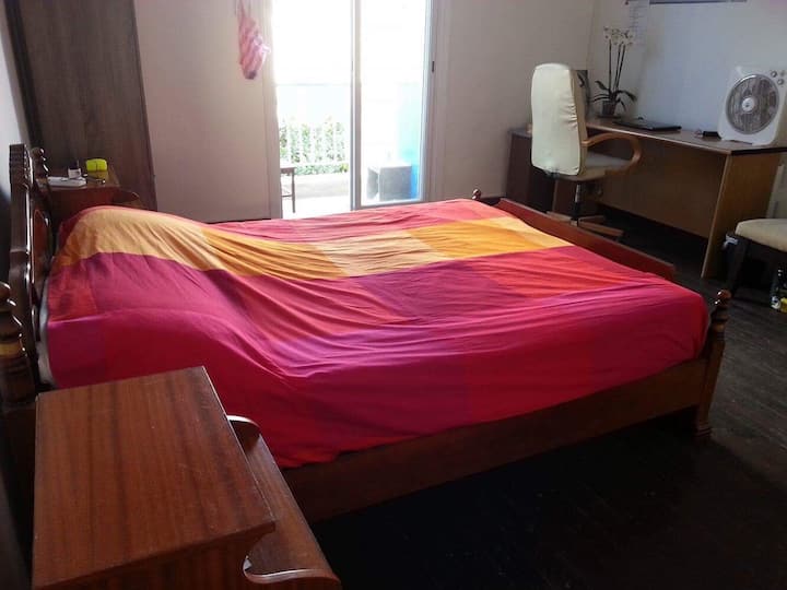 Sol O House Private Rooms. 400 P.m. - Nicosia